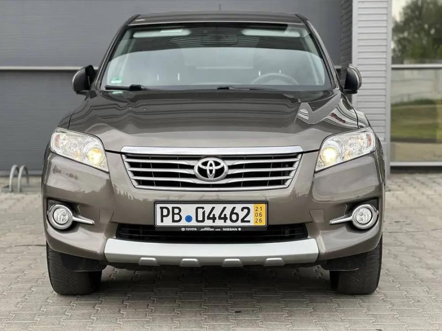 Brūns Toyota RAV4 2012 Jēkabpils, ar dzinēja tilpumu 2.20 L un nobraukumu 219 tūkst. km par 8490 €, foto 5 vietnē AUTOMOTO.COM.LV