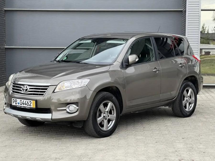 Brūns Toyota RAV4 2012 Jēkabpils, ar dzinēja tilpumu 2.20 L un nobraukumu 219 tūkst. km par 8490 €, foto 9 vietnē AUTOMOTO.COM.LV