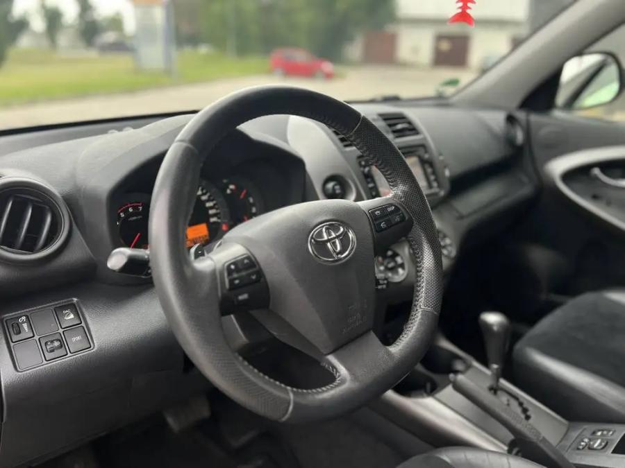 Brūns Toyota RAV4 2012 Jēkabpils, ar dzinēja tilpumu 2.20 L un nobraukumu 219 tūkst. km par 8490 €, foto 11 vietnē AUTOMOTO.COM.LV