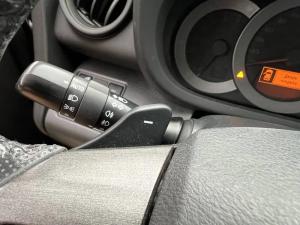 Brūns Toyota RAV4 2012 Jēkabpils, ar dzinēja tilpumu 2.20 L un nobraukumu 219 tūkst. km par 8490 €, foto 23 vietnē AUTOMOTO.COM.LV