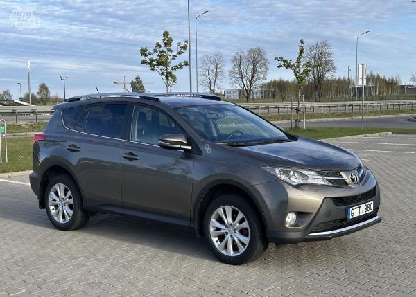 Brūns Toyota RAV4 2013 Viļņa, ar dzinēja tilpumu 2.20 L un nobraukumu 167 tūkst. km par 12000 €, foto 7 vietnē AUTOMOTO.COM.LV