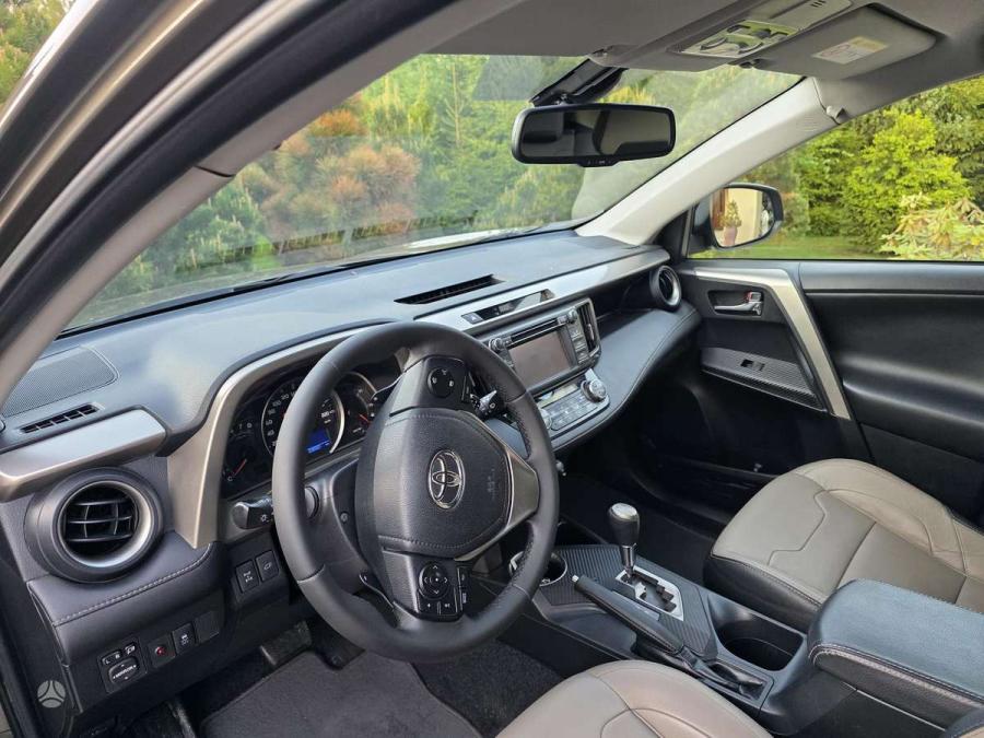 Brūns Toyota RAV4 2013 Utena, ar dzinēja tilpumu 1.99 L un nobraukumu 234 tūkst. km par 10600 €, foto 9 vietnē AUTOMOTO.COM.LV