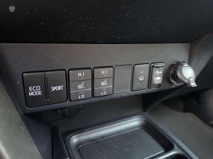 Brūns Toyota RAV4 2013 Utena, ar dzinēja tilpumu 1.99 L un nobraukumu 234 tūkst. km par 10600 €, foto 11 vietnē AUTOMOTO.COM.LV