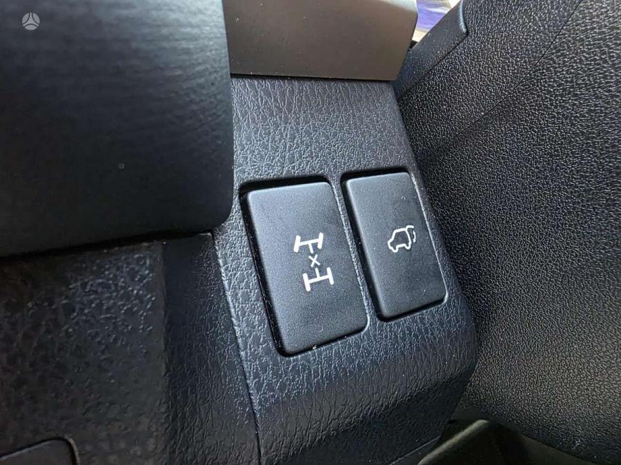 Brūns Toyota RAV4 2013 Utena, ar dzinēja tilpumu 1.99 L un nobraukumu 234 tūkst. km par 10600 €, foto 13 vietnē AUTOMOTO.COM.LV