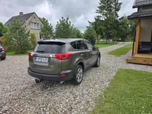 Brūns Toyota RAV4 2013 Klaipėda, ar dzinēja tilpumu 2.23 L un nobraukumu 114 tūkst. km par 12150 €, foto 6 vietnē AUTOMOTO.COM.LV