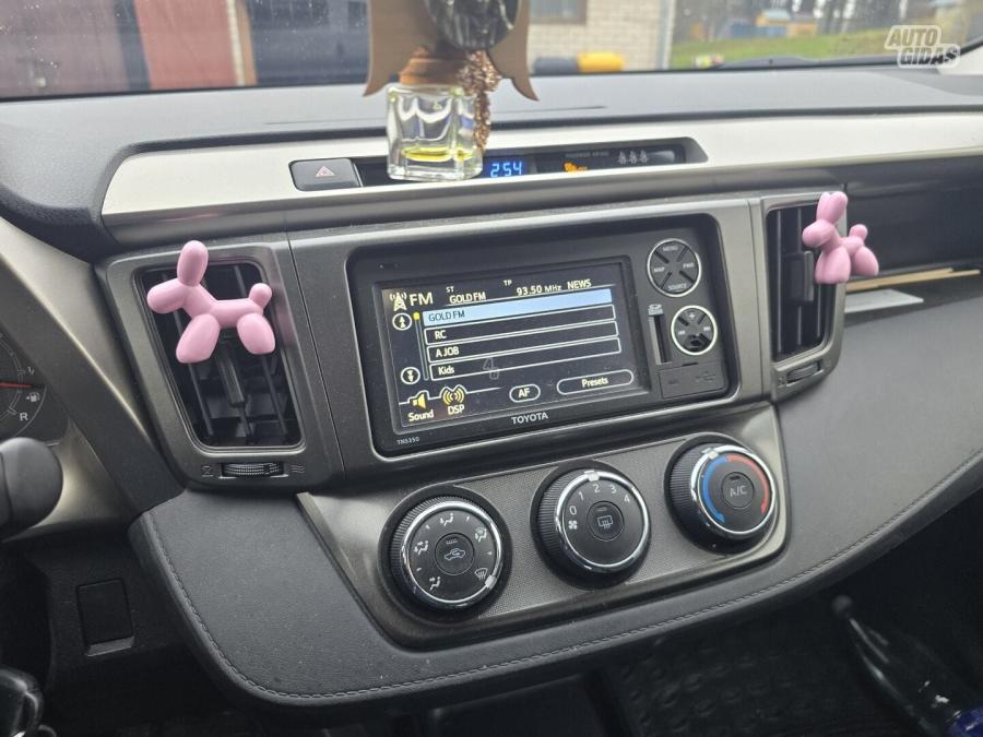 Brūns Toyota RAV4 2014 Utena, ar dzinēja tilpumu 2.00 L un nobraukumu 304 tūkst. km par 10500 €, foto 6 vietnē AUTOMOTO.COM.LV