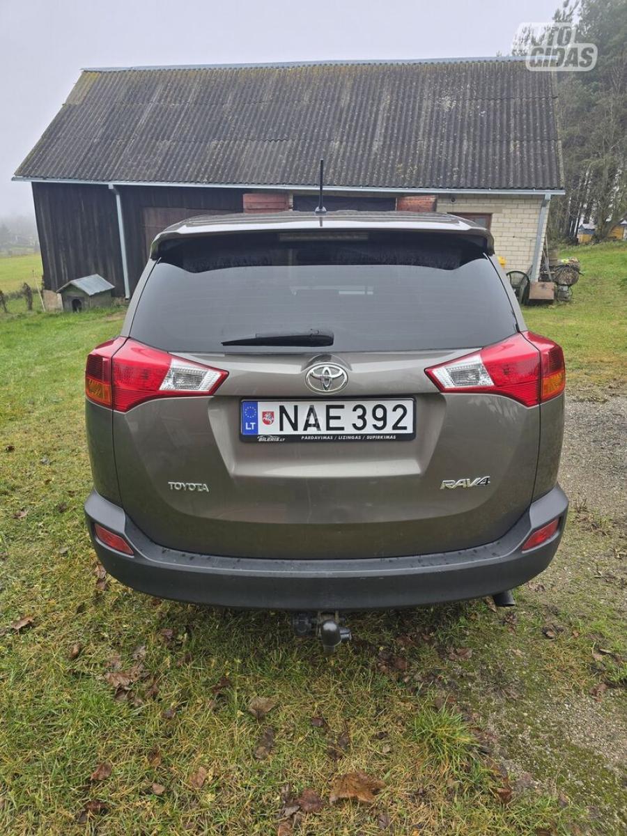 Brūns Toyota RAV4 2014 Utena, ar dzinēja tilpumu 2.00 L un nobraukumu 304 tūkst. km par 10500 €, foto 7 vietnē AUTOMOTO.COM.LV