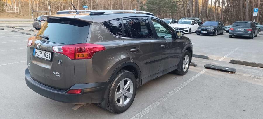Brūns Toyota RAV4 2014 Klaipėda, ar dzinēja tilpumu 2.00 L un nobraukumu 46 tūkst. km par 18000 €, foto 5 vietnē AUTOMOTO.COM.LV