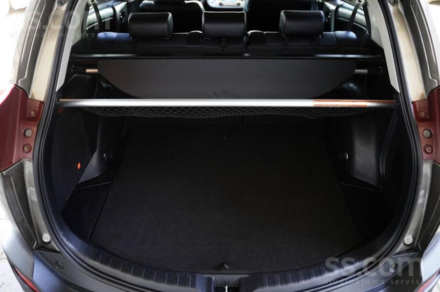 Brūns Toyota RAV4 2014 Rīga, ar dzinēja tilpumu 2.20 L un nobraukumu 115 tūkst. km par 12990 €, foto 16 vietnē AUTOMOTO.COM.LV