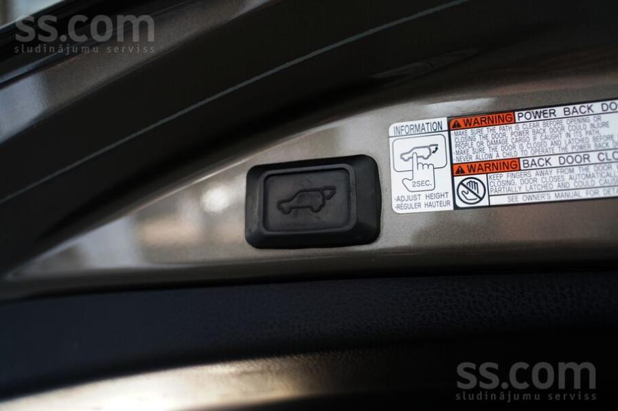Brūns Toyota RAV4 2014 Rīga, ar dzinēja tilpumu 2.20 L un nobraukumu 115 tūkst. km par 12990 €, foto 17 vietnē AUTOMOTO.COM.LV
