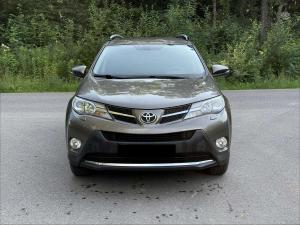 Brown Toyota RAV4 2014 in Jonava, with an engine capacity of 2.00 L and mileage of 227 thousand km for 11450 €, photo 3 on AUTOMOTO.COM.LV