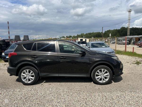 Brūns Toyota RAV4 2014 Viļņa, ar dzinēja tilpumu 2.00 L un nobraukumu 198 tūkst. km par 12500 €, foto 5 vietnē AUTOMOTO.COM.LV