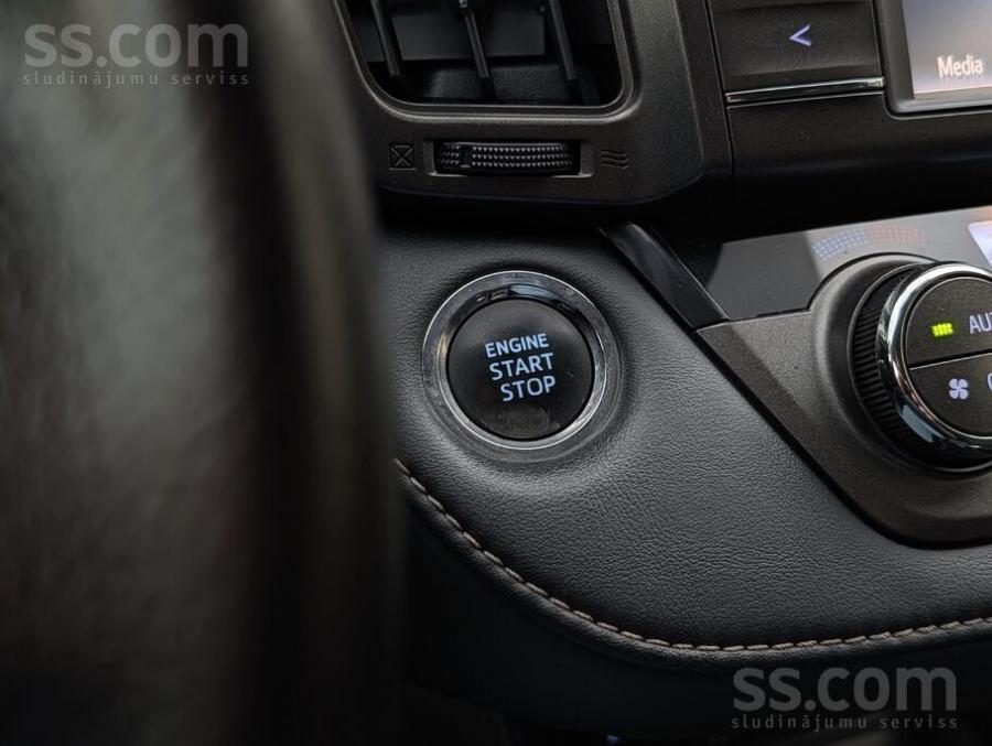 Brūns Toyota RAV4 2014 Jūrmala, ar dzinēja tilpumu 2.00 L un nobraukumu 0 tūkst. km par 11500 €, foto 27 vietnē AUTOMOTO.COM.LV