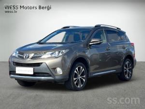 Brown Toyota RAV4 2014 in Riga, with an engine capacity of 2.00 L and mileage of 150 thousand km for 9900 €, photo  on AUTOMOTO.COM.LV