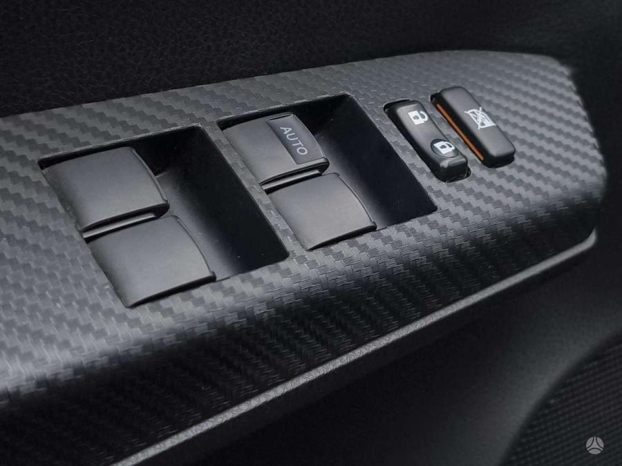 Brown Toyota RAV4 2014 in Vilnius, with an engine capacity of 2.50 L and mileage of 222 thousand km for 11999 €, photo 15 on AUTOMOTO.COM.LV