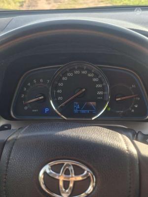 Brown Toyota RAV4 2014 in Vilnius, with an engine capacity of 2.23 L and mileage of 187 thousand km for 12500 €, photo 6 on AUTOMOTO.COM.LV