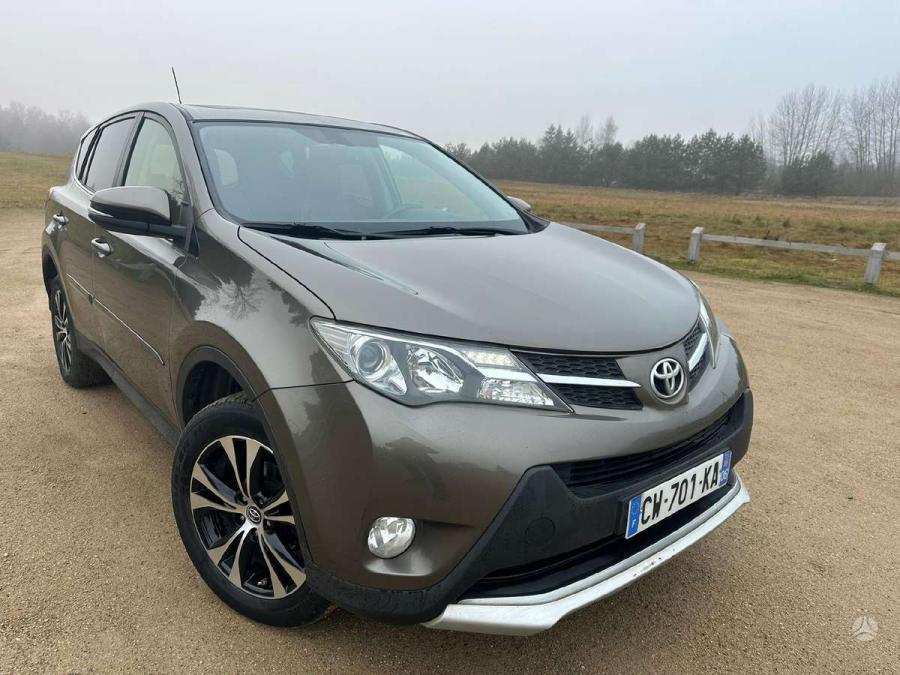 Brūns Toyota RAV4 2015 Utena, ar dzinēja tilpumu 2.00 L un nobraukumu 192 tūkst. km par 8950 €, foto 2 vietnē AUTOMOTO.COM.LV
