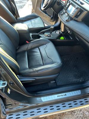 Коричневый Тойота РАВ 4 2015 в Таллин, объемом двигателя 2.00 л и пробегом 76 тыс. км за 17300 €, фото 14 на AUTOMOTO.COM.LV