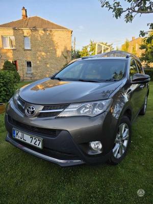 Brūns Toyota RAV4 2015 Panevēža, ar dzinēja tilpumu 2.49 L un nobraukumu 112 tūkst. km par 16200 €, foto  vietnē AUTOMOTO.COM.LV