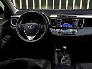 Brūns Toyota RAV4 2015 Rīga, ar dzinēja tilpumu 2.00 L un nobraukumu 143 tūkst. km par 16500 €, foto 6 vietnē AUTOMOTO.COM.LV