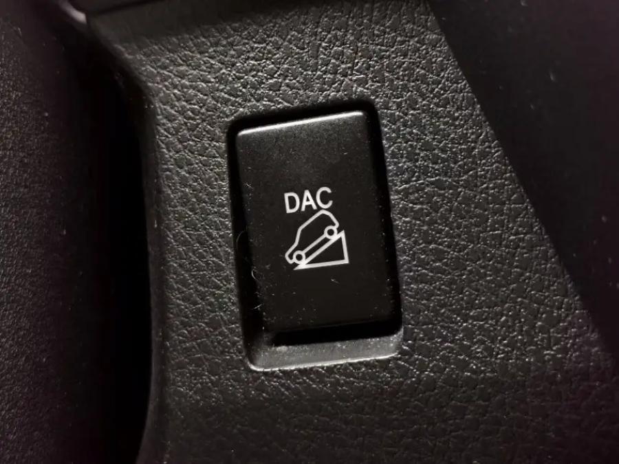 Brūns Toyota RAV4 2015 Rīga, ar dzinēja tilpumu 2.00 L un nobraukumu 143 tūkst. km par 16500 €, foto 14 vietnē AUTOMOTO.COM.LV
