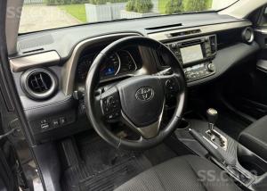Brūns Toyota RAV4 2015 Tallina, ar dzinēja tilpumu 2.00 L un nobraukumu 216 tūkst. km par 11300 €, foto 20 vietnē AUTOMOTO.COM.LV