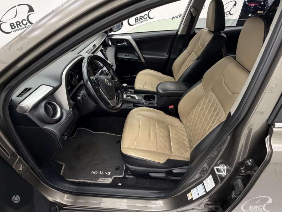 Brūns Toyota RAV4 2016 Viļņa, ar dzinēja tilpumu 2.49 L un nobraukumu 192 tūkst. km par 16900 €, foto 23 vietnē AUTOMOTO.COM.LV