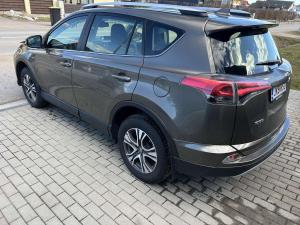 Brown Toyota RAV4 2016 in Klaipeda, with an engine capacity of 1.99 L and mileage of 82 thousand km for 9999 €, photo 5 on AUTOMOTO.COM.LV
