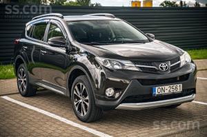 Brūns Toyota RAV4 2016 Rīga, ar dzinēja tilpumu 2.20 L un nobraukumu 175 tūkst. km par 9990 €, foto 4 vietnē AUTOMOTO.COM.LV