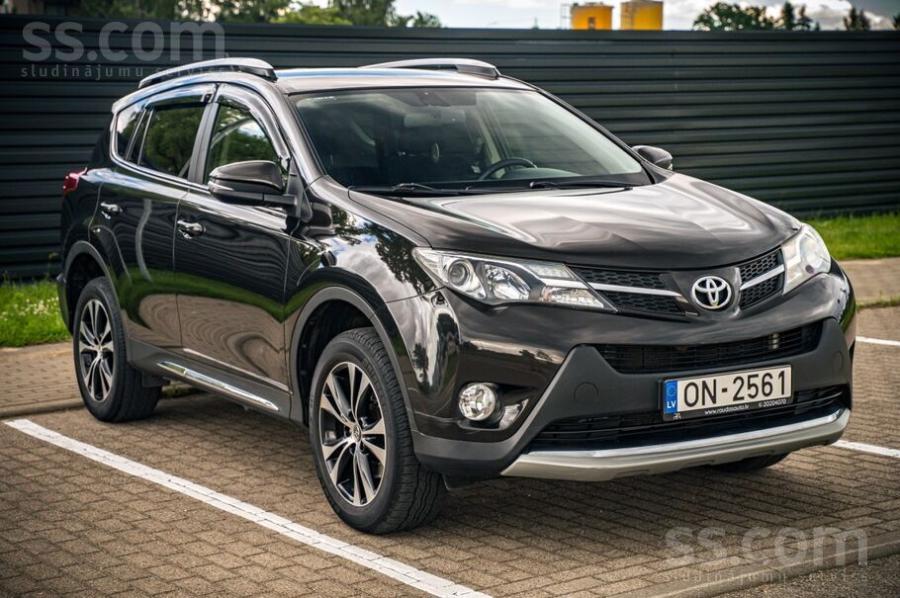 Brūns Toyota RAV4 2016 Rīga, ar dzinēja tilpumu 2.20 L un nobraukumu 175 tūkst. km par 9990 €, foto 4 vietnē AUTOMOTO.COM.LV