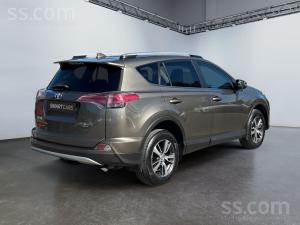 Brūns Toyota RAV4 2016 Rīga, ar dzinēja tilpumu 2.00 L un nobraukumu 148 tūkst. km par 15700 €, foto 6 vietnē AUTOMOTO.COM.LV