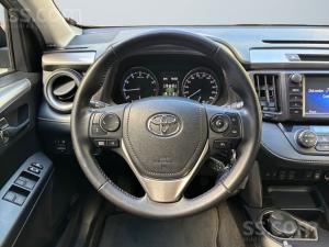 Brūns Toyota RAV4 2016 Rīga, ar dzinēja tilpumu 2.00 L un nobraukumu 148 tūkst. km par 15700 €, foto 13 vietnē AUTOMOTO.COM.LV