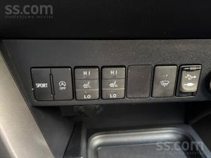 Brūns Toyota RAV4 2016 Rīga, ar dzinēja tilpumu 2.00 L un nobraukumu 148 tūkst. km par 15700 €, foto 17 vietnē AUTOMOTO.COM.LV
