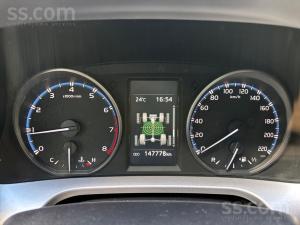 Brūns Toyota RAV4 2016 Rīga, ar dzinēja tilpumu 2.00 L un nobraukumu 148 tūkst. km par 15700 €, foto 21 vietnē AUTOMOTO.COM.LV