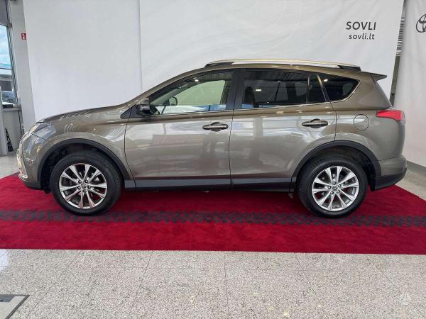 Brūns Toyota RAV4 2016 Šauļi, ar dzinēja tilpumu 1.99 L un nobraukumu 58 tūkst. km par 17700 €, foto 5 vietnē AUTOMOTO.COM.LV