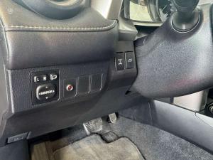 Brown Toyota RAV4 2016 in Siauliai, with an engine capacity of 1.99 L and mileage of 58 thousand km for 17700 €, photo 14 on AUTOMOTO.COM.LV