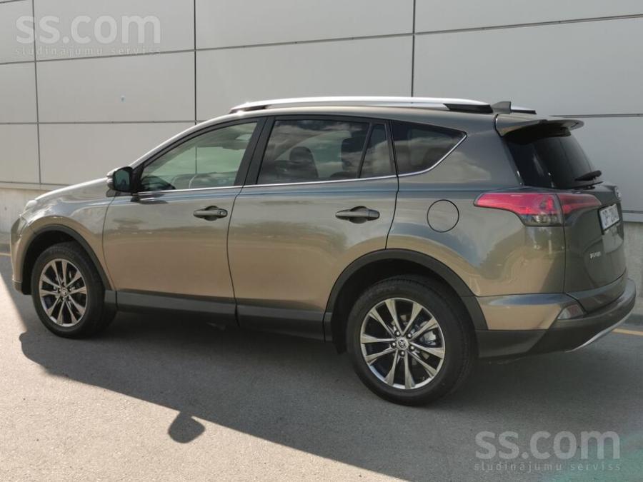 Brūns Toyota RAV4 2016 Rīga, ar dzinēja tilpumu 2.00 L un nobraukumu 0 tūkst. km par 13450 €, foto 4 vietnē AUTOMOTO.COM.LV
