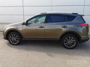 Brūns Toyota RAV4 2016 Rīga, ar dzinēja tilpumu 2.00 L un nobraukumu 0 tūkst. km par 13450 €, foto 5 vietnē AUTOMOTO.COM.LV