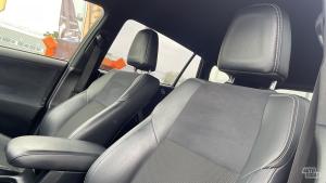 Brown Toyota RAV4 2016 in Marijampole, with an engine capacity of 2.50 L and mileage of 152 thousand km for 16990 €, photo 13 on AUTOMOTO.COM.LV