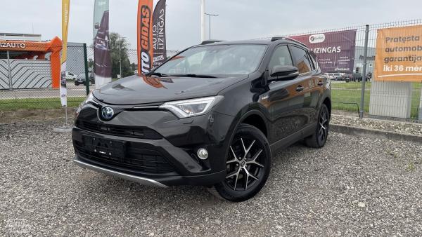 Brūns Toyota RAV4 2016 Marijampole, ar dzinēja tilpumu 2.50 L un nobraukumu 152 tūkst. km par 16990 €, foto 1 vietnē AUTOMOTO.COM.LV