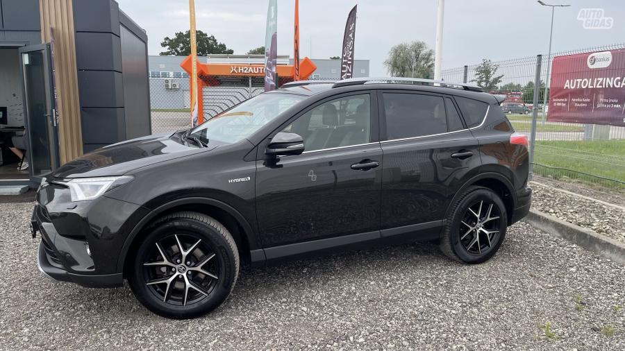 Brūns Toyota RAV4 2016 Marijampole, ar dzinēja tilpumu 2.50 L un nobraukumu 152 tūkst. km par 16990 €, foto 7 vietnē AUTOMOTO.COM.LV