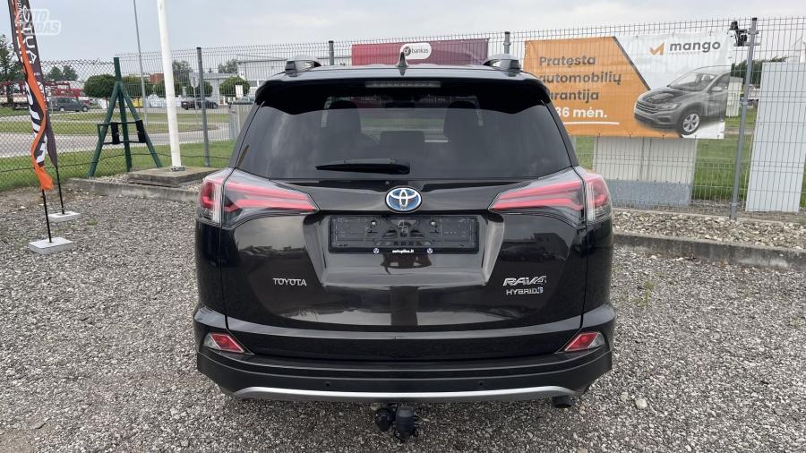 Brūns Toyota RAV4 2016 Marijampole, ar dzinēja tilpumu 2.50 L un nobraukumu 152 tūkst. km par 16990 €, foto 10 vietnē AUTOMOTO.COM.LV