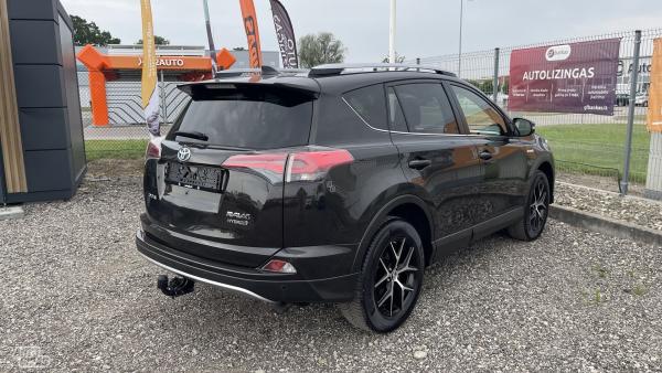 Brūns Toyota RAV4 2016 Marijampole, ar dzinēja tilpumu 2.50 L un nobraukumu 152 tūkst. km par 16990 €, foto 10 vietnē AUTOMOTO.COM.LV