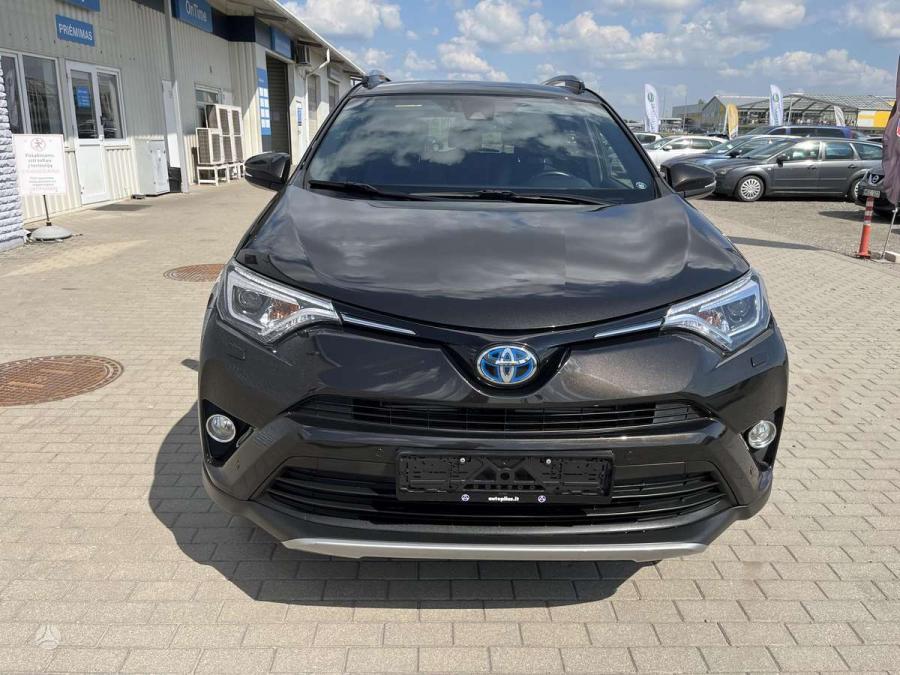 Коричневый Тойота РАВ 4 2016 в Мариямполе, объемом двигателя 2.49 л и пробегом 152 тыс. км за 16999 €, фото 3 на AUTOMOTO.COM.LV