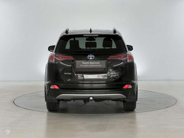 Brūns Toyota RAV4 2016 Viļņa, ar dzinēja tilpumu 2.49 L un nobraukumu 148 tūkst. km par 21900 €, foto 4 vietnē AUTOMOTO.COM.LV