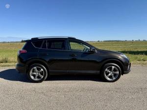 Brown Toyota RAV4 2016 in Vilkaviskis, with an engine capacity of 2.00 L and mileage of 196 thousand km for 12500 €, photo 7 on AUTOMOTO.COM.LV