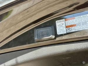 Brown Toyota RAV4 2016 in Vilkaviskis, with an engine capacity of 2.00 L and mileage of 196 thousand km for 12500 €, photo 24 on AUTOMOTO.COM.LV