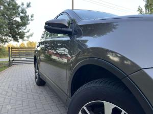 Brown Toyota RAV4 2016 in Druskininkai, with an engine capacity of 2.00 L and mileage of 212 thousand km for 12490 €, photo 16 on AUTOMOTO.COM.LV
