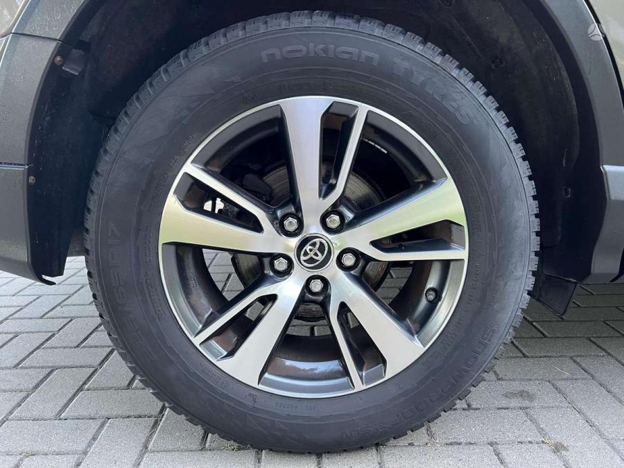 Brūns Toyota RAV4 2016 Druskininkai, ar dzinēja tilpumu 2.00 L un nobraukumu 212 tūkst. km par 12490 €, foto 34 vietnē AUTOMOTO.COM.LV