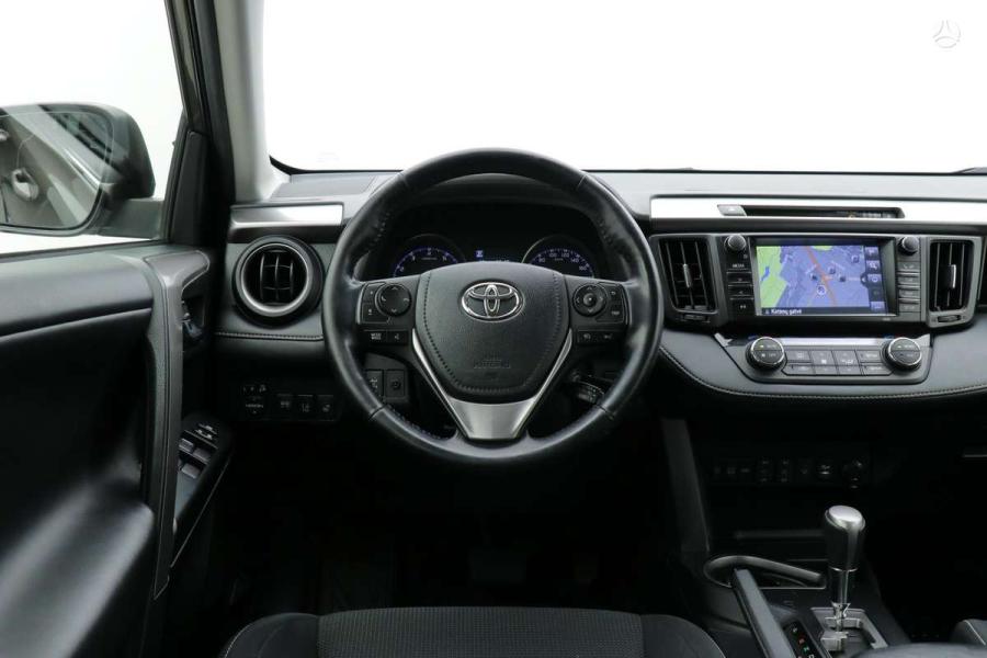 Brūns Toyota RAV4 2017 Viļņa, ar dzinēja tilpumu 1.99 L un nobraukumu 171 tūkst. km par 15900 €, foto 8 vietnē AUTOMOTO.COM.LV